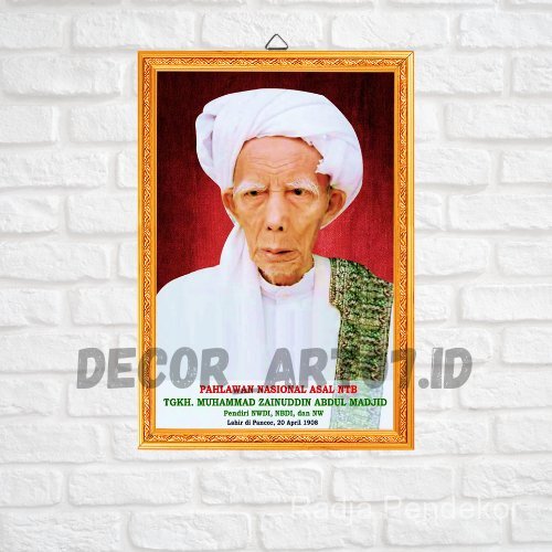 Jual TGKH. MUHAMMAD ZAINUDDIN ABDUL MADJID - FOTO BINGKAI KAYU MDF ...