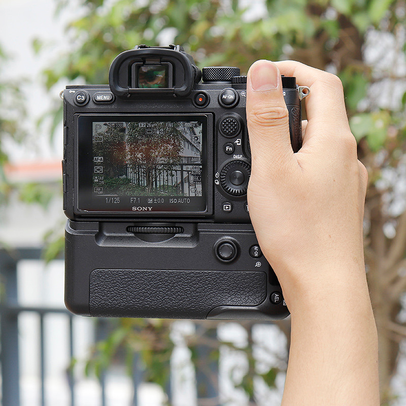 Jual Vertical Battery Grip for Sony A7IV A7RV A1 A9II | Shutter Button ...