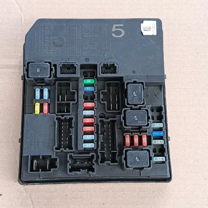 Jual ipdm fuse box sikring relay Nissan Serena C26 AT HWS asli original ...