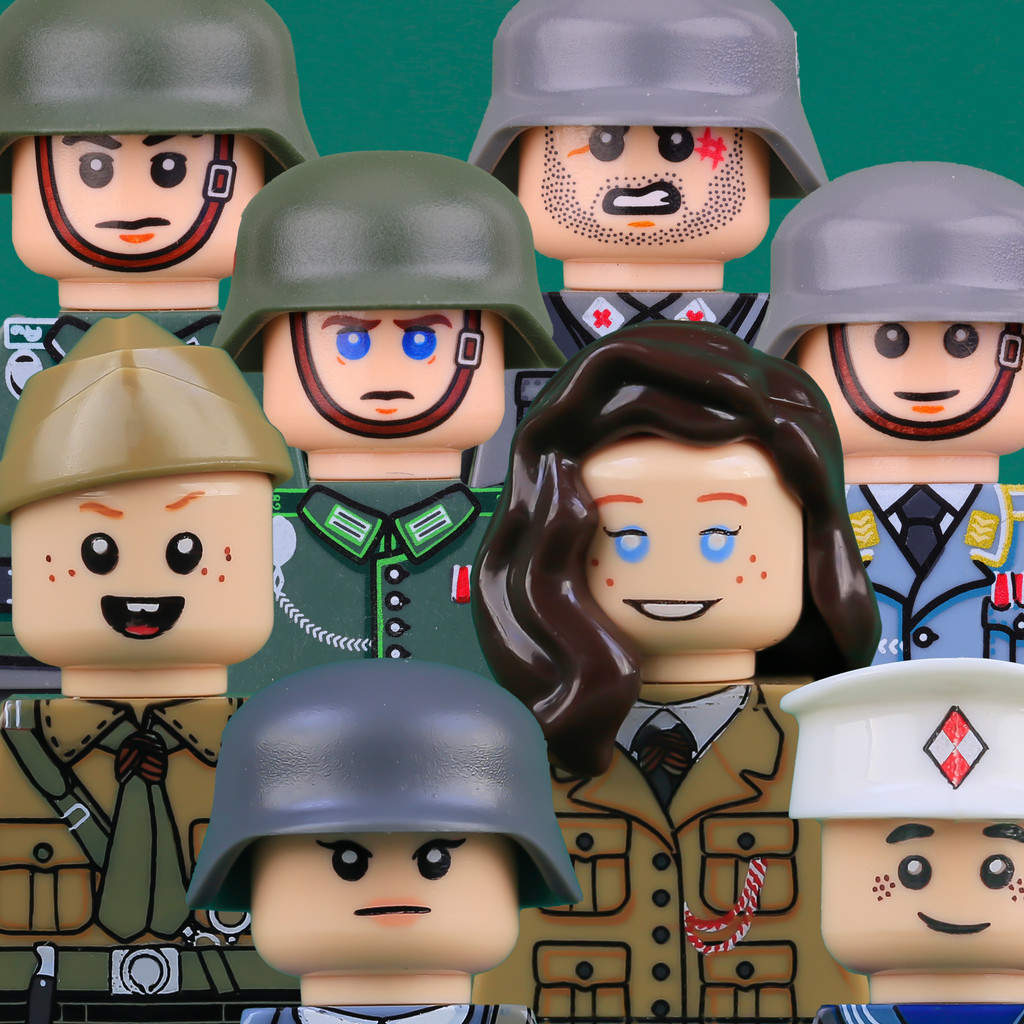 Jual MOC WW2 German Military Female Solers Figures Buig Blocks War Mec ...