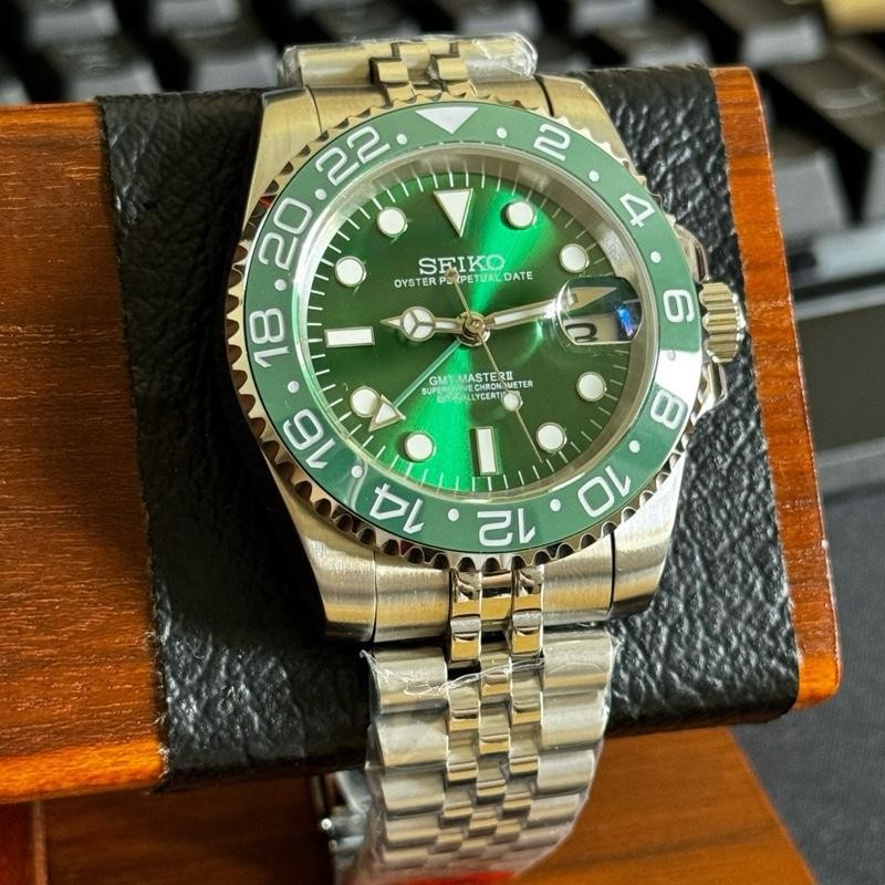 Jual Seiko Hulk GMT NH34 Automatic Dual Time Zone Exclusive Green ...