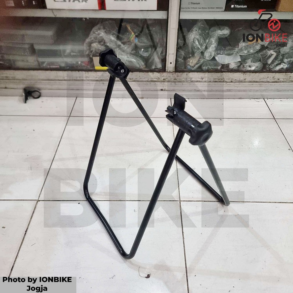 Jual Stand Display Sepeda SU01 by Polygon Paddock Pedok Standart Bisa ...