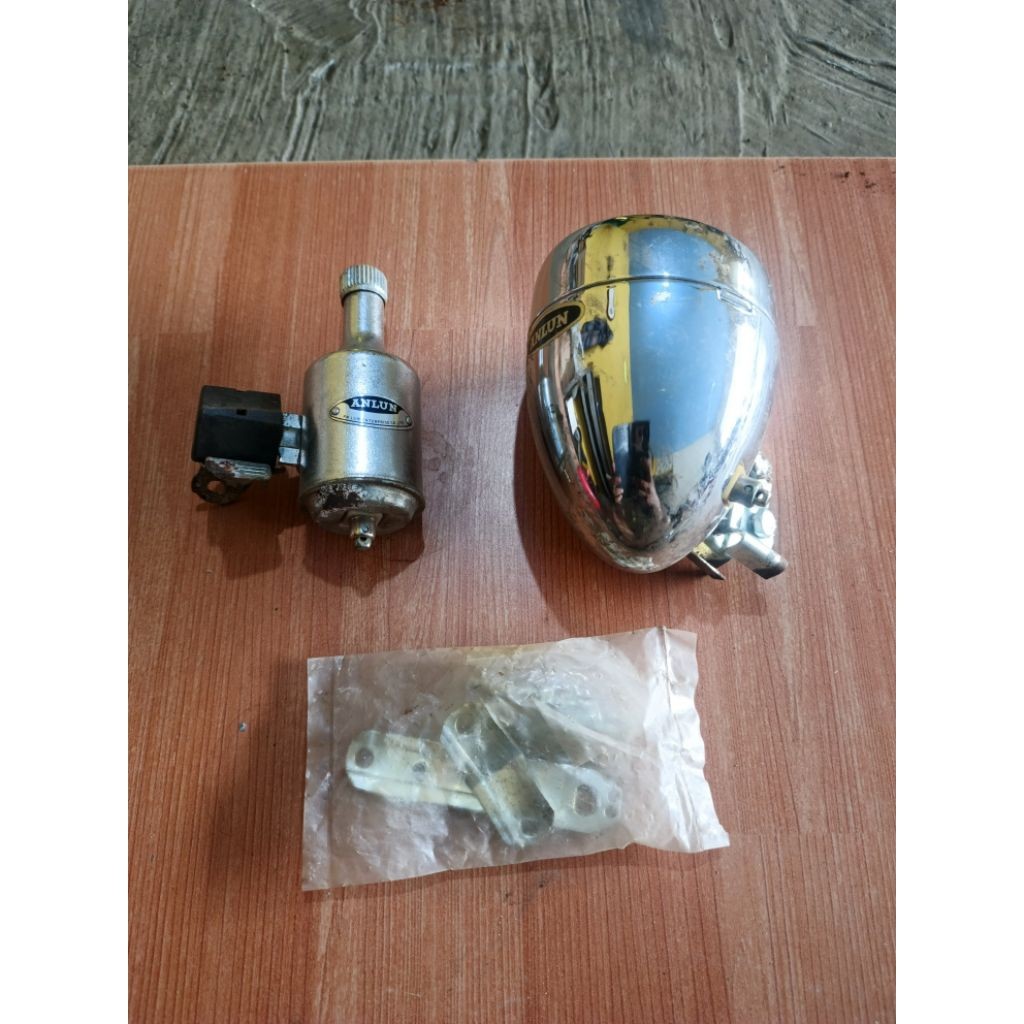 Jual lampu dan dinamo sepeda mini atau onthel merk anlun nos antiq ...
