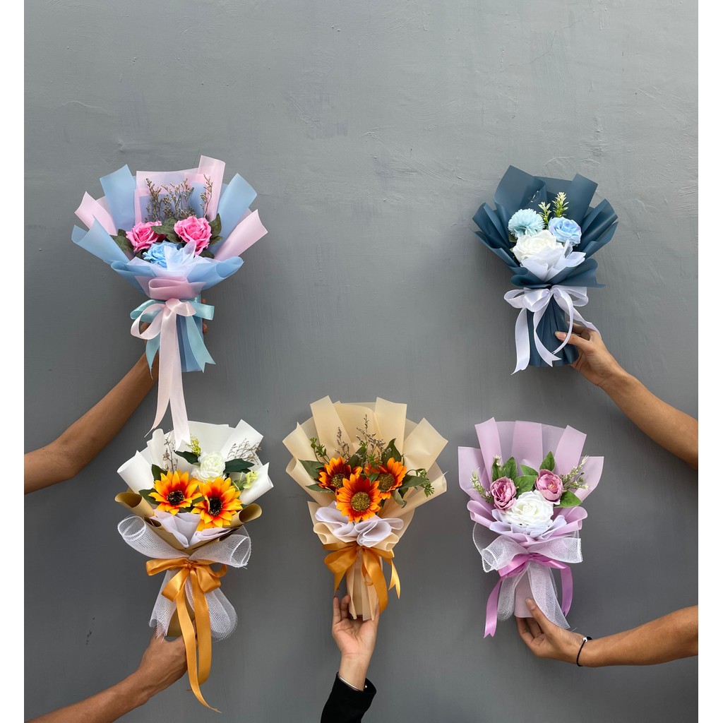 Jual BUKET BUNGA PALSU S/M MAWAR ARTIFICIAL KADO ULANG TAHUN CEWEK ...
