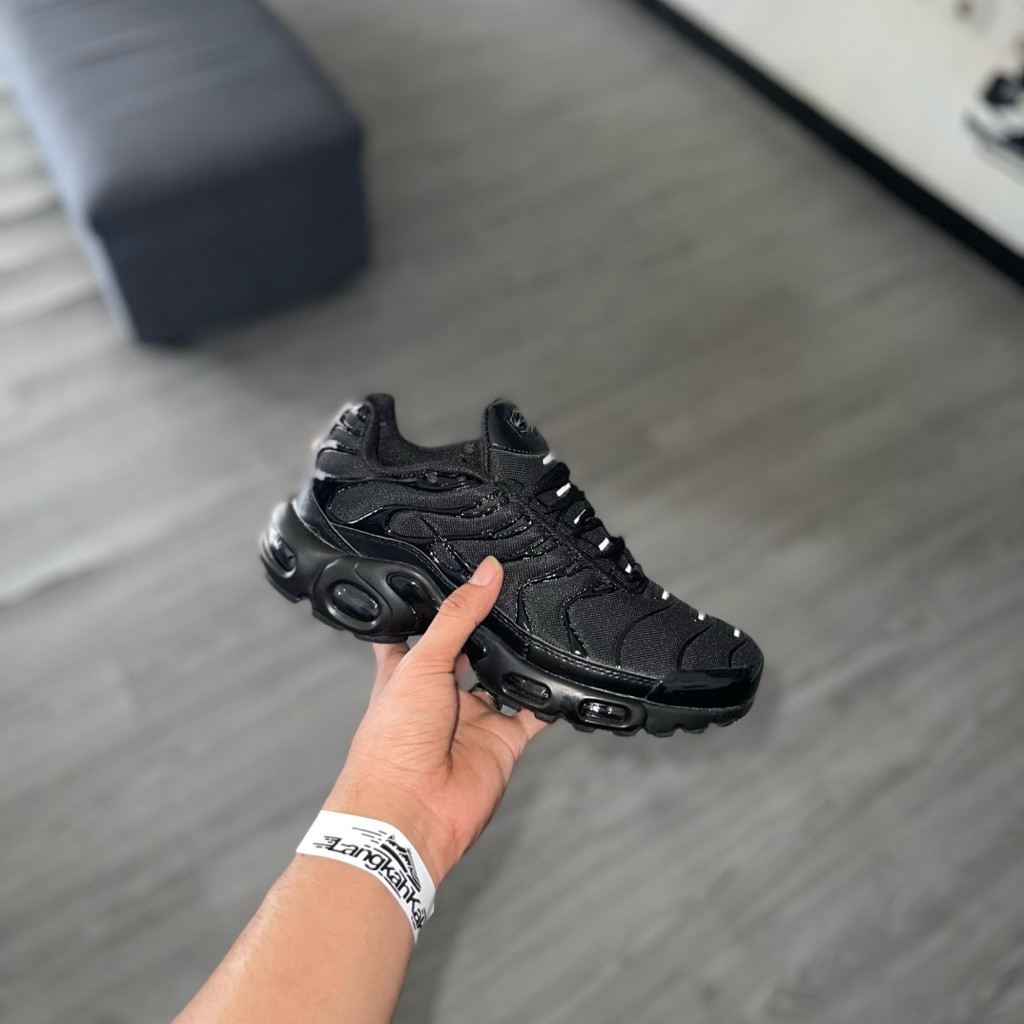 Jual Sepatu Nike TN Plus Full Black Langkahkaki | Shopee Indonesia