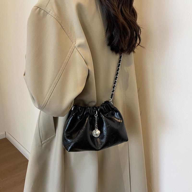 Jual Tas Ceruk Populer Tahun Ini 2024 Tas Wanita Baru Tas Selempang ...