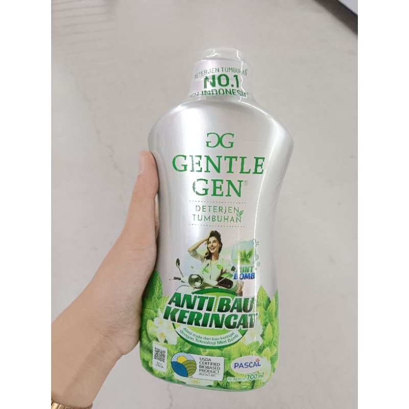 Jual GENTLE GEN DETERGEN CAIR BOTOL 700ml | Shopee Indonesia