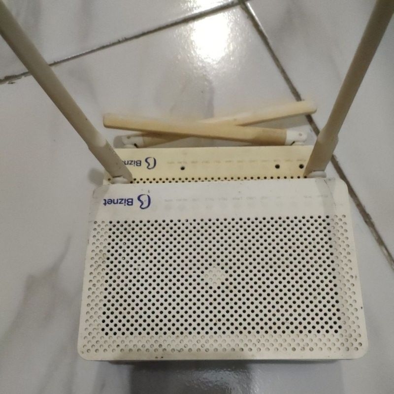 Jual Modem router Huawei 8245H5 bekas berkualitas | Shopee Indonesia