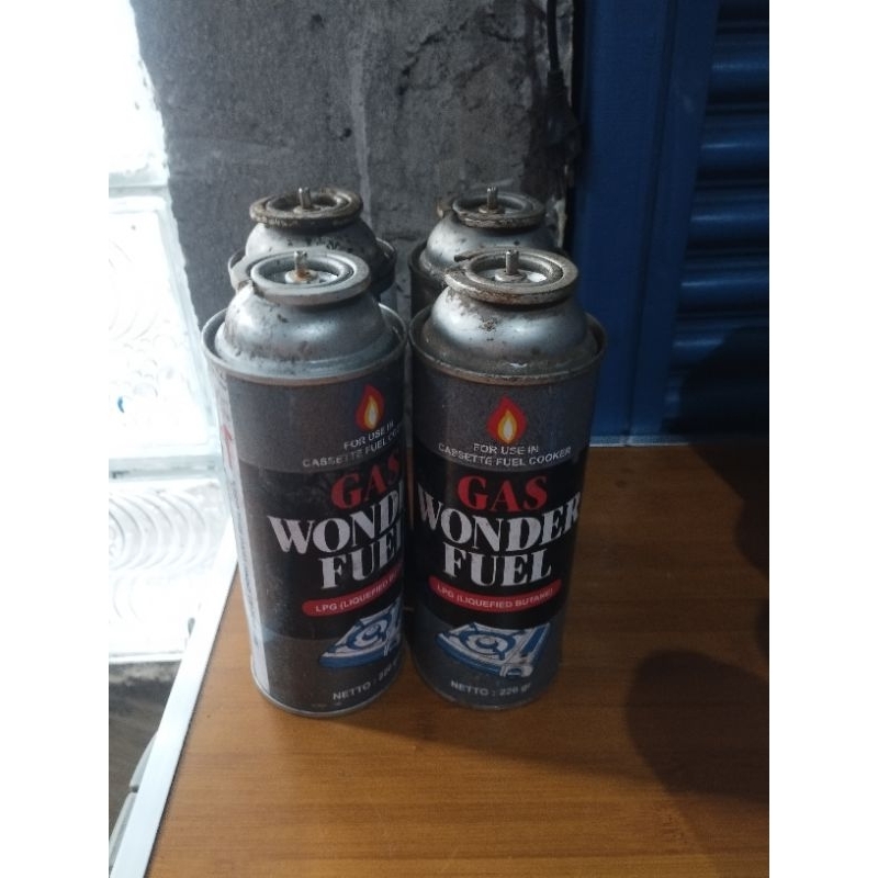 Jual refill kaleng gas portebel wonder bekas ada karat dikit tapi gak ...