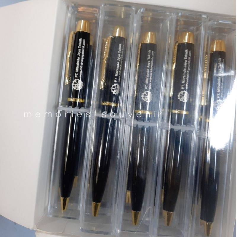 Jual Box Merah Mika | Box Pulpen metal | Box pulpen souvenir | Shopee ...