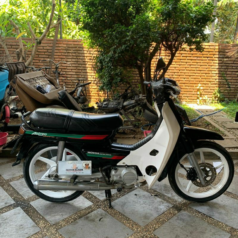 Jual Honda Astrea Grand bulus Tahun 1993 Double stater elektrik ...