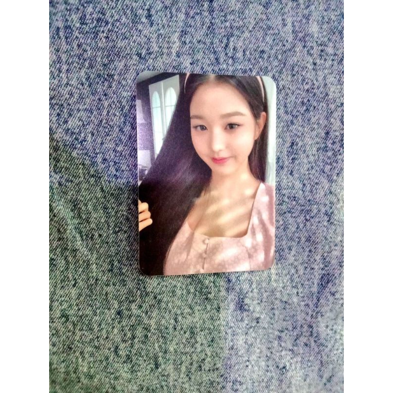 Jual PC PHOTOCARD YUJIN HOODIE IZONE IZ*ONE OD ONEIRIC DIARY JUNGKOOK BTS JK GLOWING DICON ...