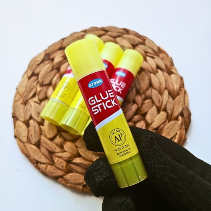 Jual LEM KERTAS GLUE STICK 8GR | PEREKAT KUAT LEM BATANGAN | Shopee ...