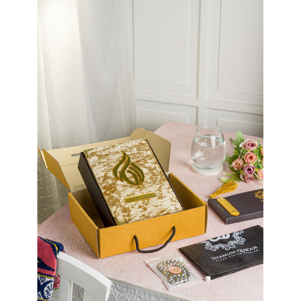 Jual SHANUM QURAN PREMIUM GOLD A5 | Shopee Indonesia