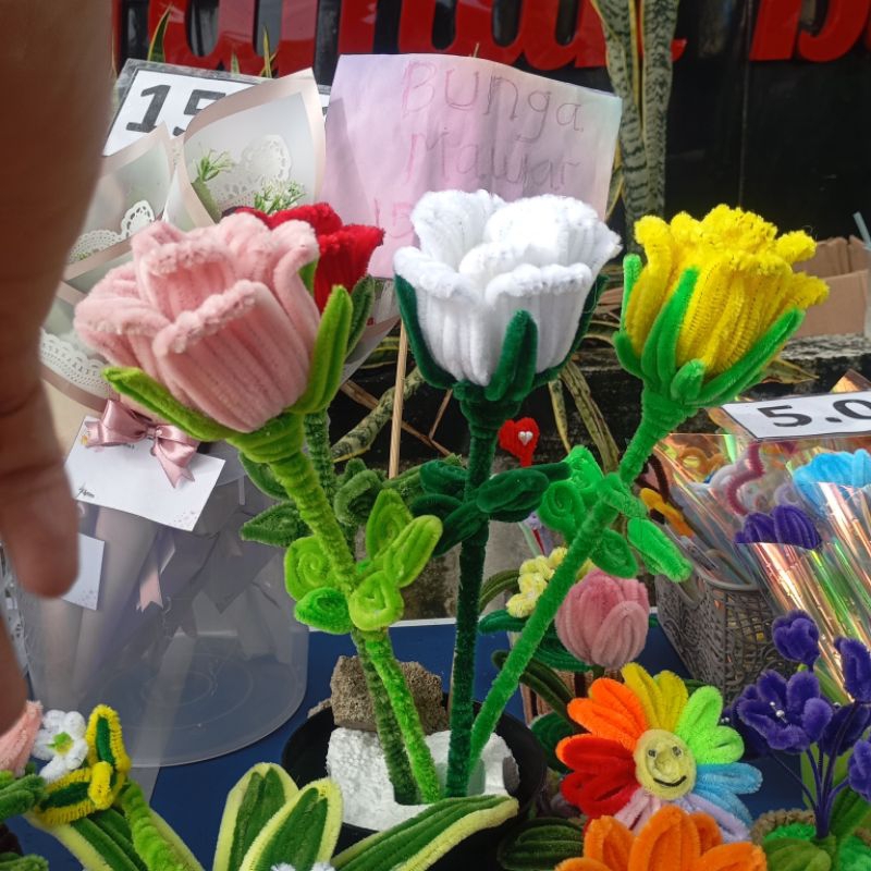 Jual Bunga mawar tangkai ukuran medium | Shopee Indonesia