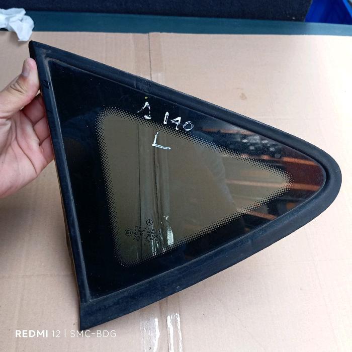 Jual Kaca mati kaca segitiga pintu belakang kir Li mobil mercy A-class ...