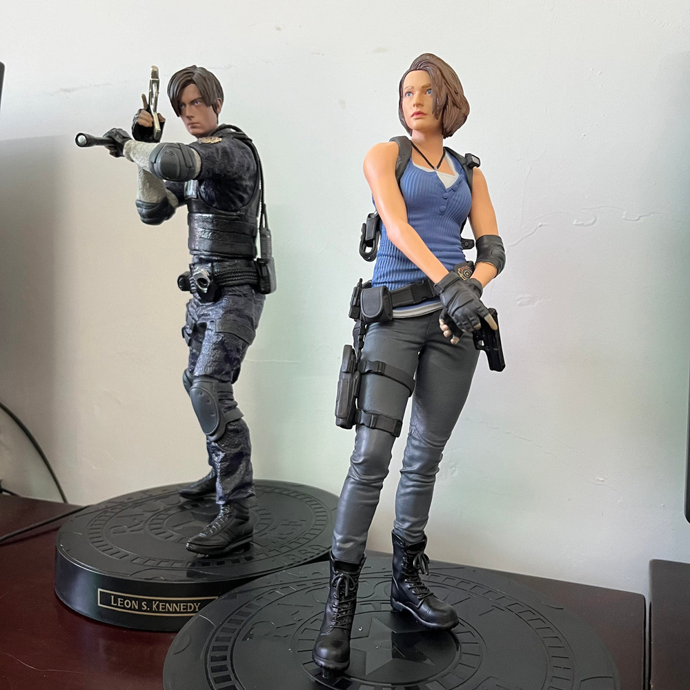 Jual Biohazard Jill Valentine Leon Scott Kennedy Ada Wong Anime Figure ...