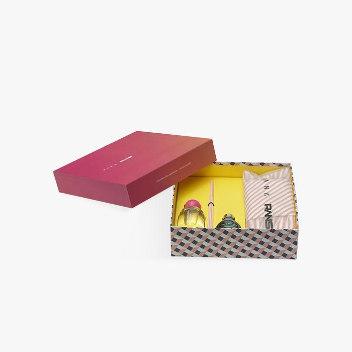 Jual One.Year..... Kana Rans Hantarans - Hampers / Bingkisan | Shopee ...