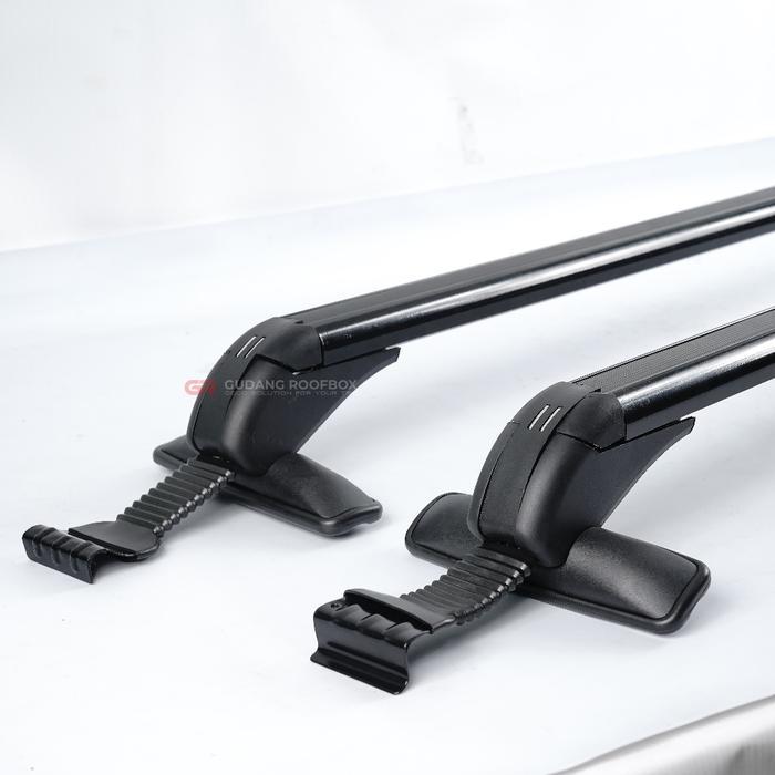 Jual Populer Cross Bar Roof Rack Cros Bar Crossbar Universal Jepit Bodi ...