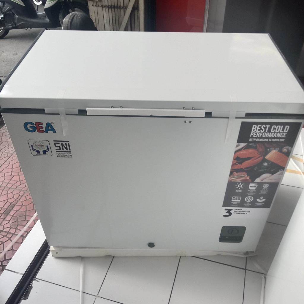 Jual Gea Freezer box 200L | Shopee Indonesia