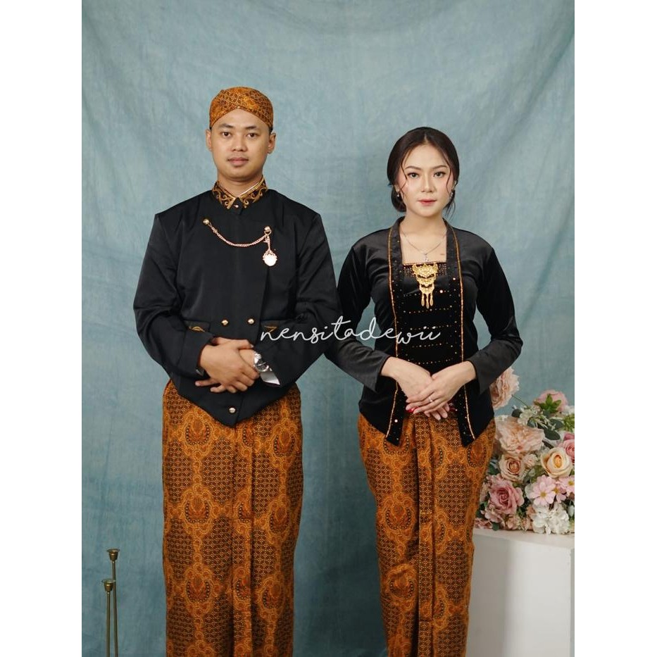 Jual ORIGINAL [1 Set, HT/SBD03A] Baju Prewed AJawa - Solo / Baju ...