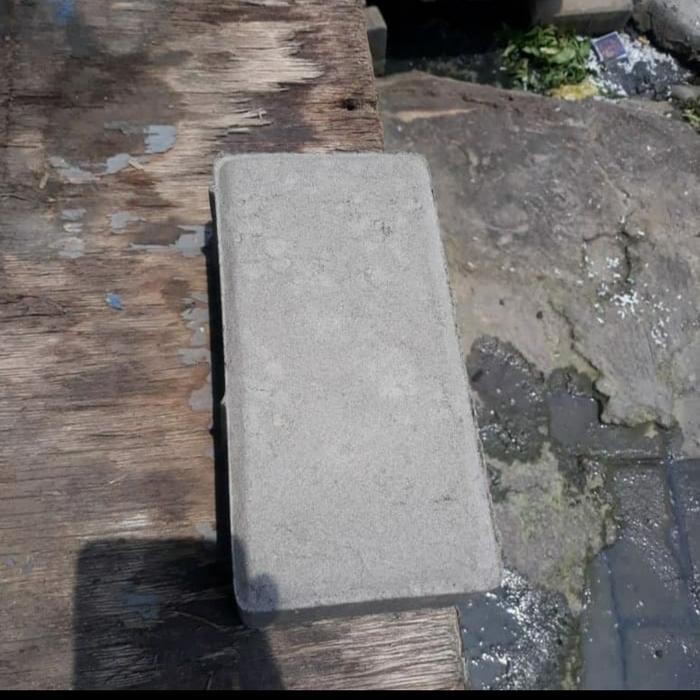 Jual Pilihan- Paving Blok Model Bata Kualitas K300 | Shopee Indonesia