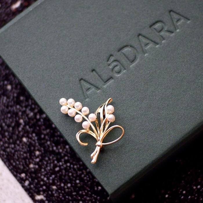 Jual SIAPKIRIM Exlusive Beauty Brooch Aladara Own Real Pict White Seed ...