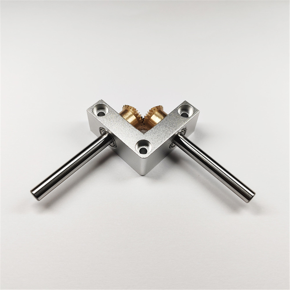 Jual 1:1 Mini Right Angle Corner Gear 4/5Mm Small 90-Degree Gearbox ...
