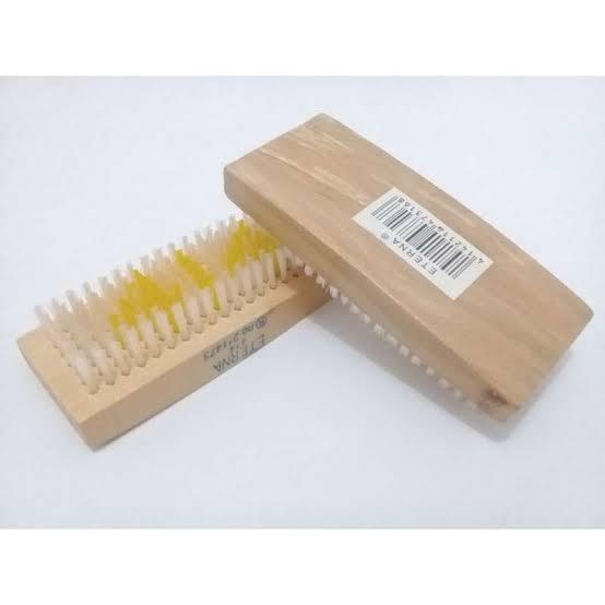 Jual Sikat Cuci Baju Bulu Nilon Halus Gagang Kayu Awet Murah Tebal ...