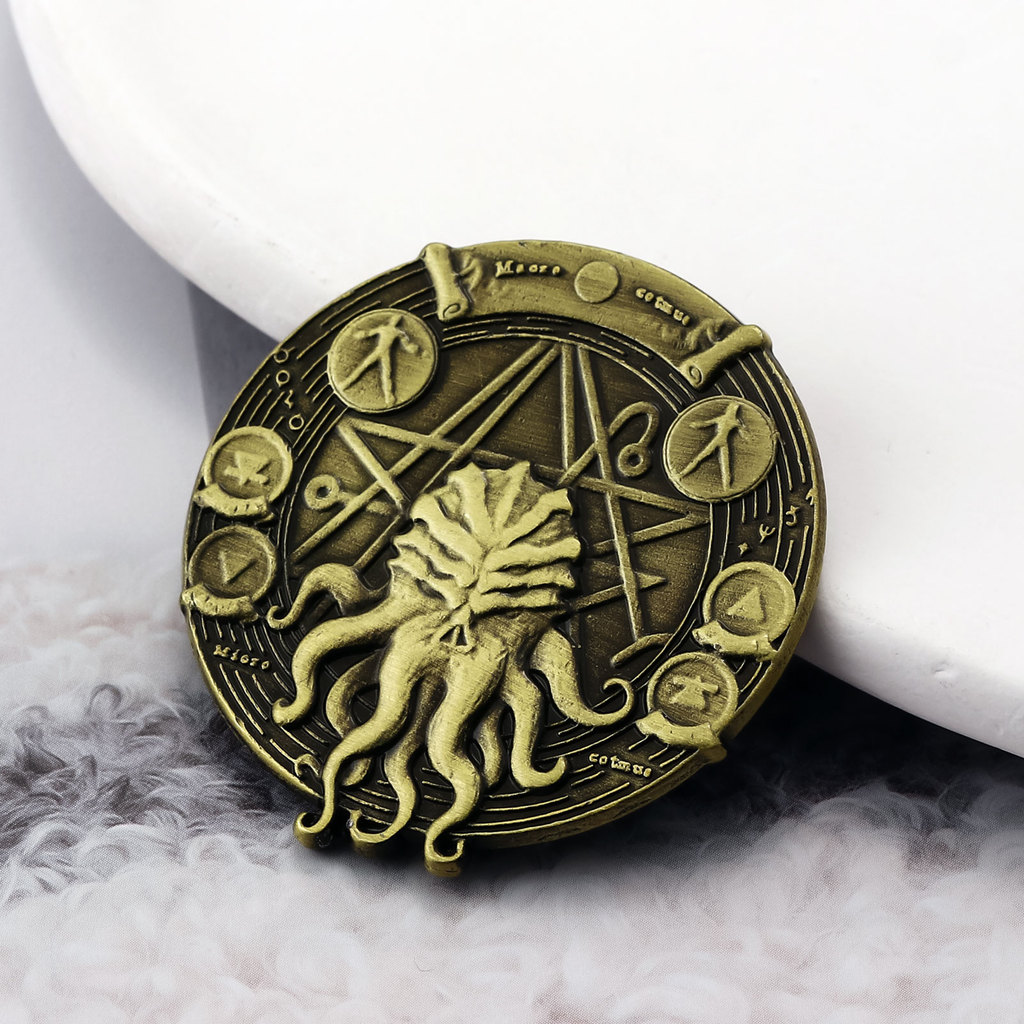 Jual Cthulhu Enamel Coin Antique Bronze Cosmic Horror Badge ...