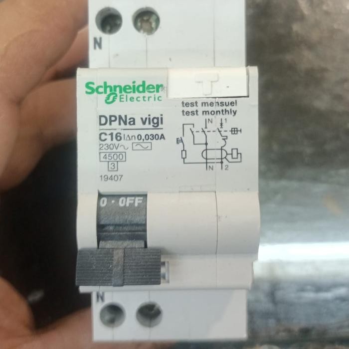 Jual ELCB RCBO DPNa Vigi 2P 6A,10A,16A,20A,25A 30mA 2 pole Schneider ...