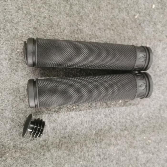 Jual hand grip sepeda giant original Taiwan Ready | Shopee Indonesia
