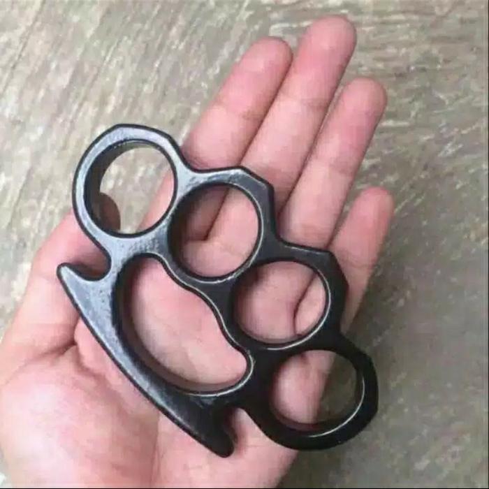 Jual Knuckle Bernekel tinju besi tonjokan hitam | Shopee Indonesia