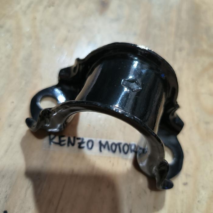 Jual PLAT BRACKET BESI KLEM U COVER KARET STABIL INNOVA 48824-0K010 ...