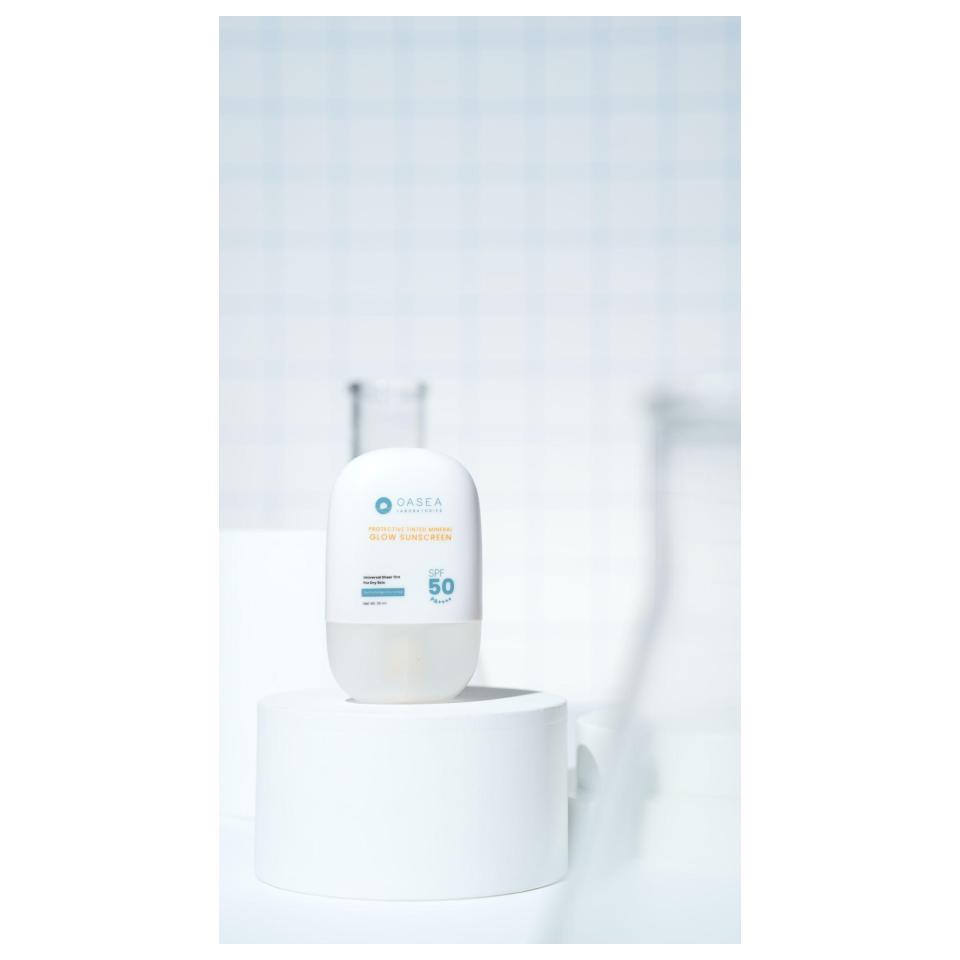Jual Oasea Protective Tinted Mineral Glow Sunscreen (30ml)-Sunscreen ...